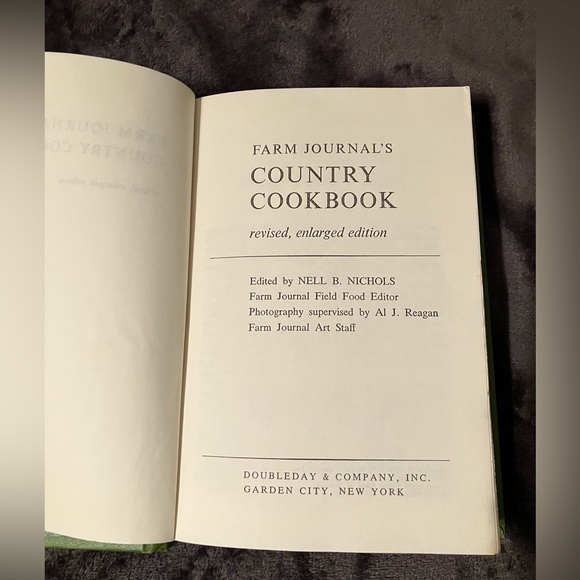 Doubleday & Company Inc. | Kitchen | Farm Journals Country Vintage ...